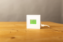 Vision CO2 monitor met data logging, temperatuur en RV weergave op het ...